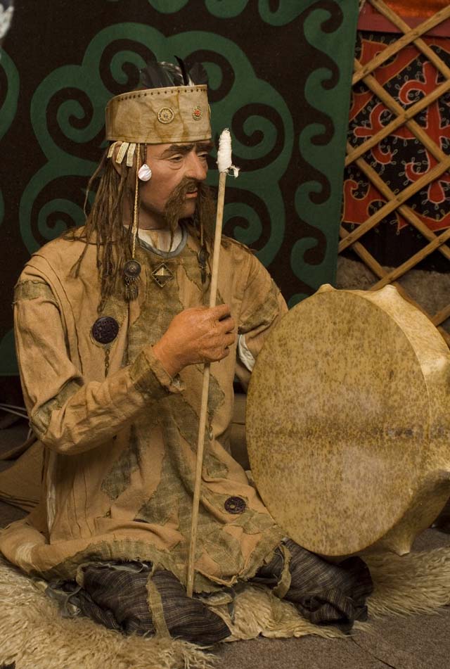 Kazakh empire conquest of Kycphaks and enslaving White Russians ...