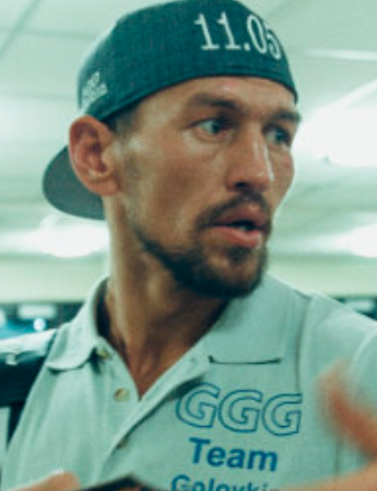 Classify Bulgarian former wrestler Boyan Radev